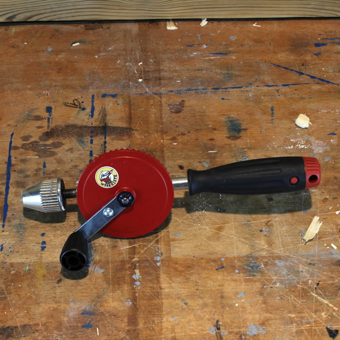 Bohren mit der Handbohrmaschine – Der Kinderwerkblog